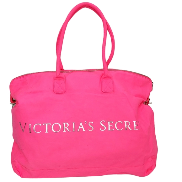 Victoria's Secret | Bags | Victorias Secret Overnight Weekend Duffle ...